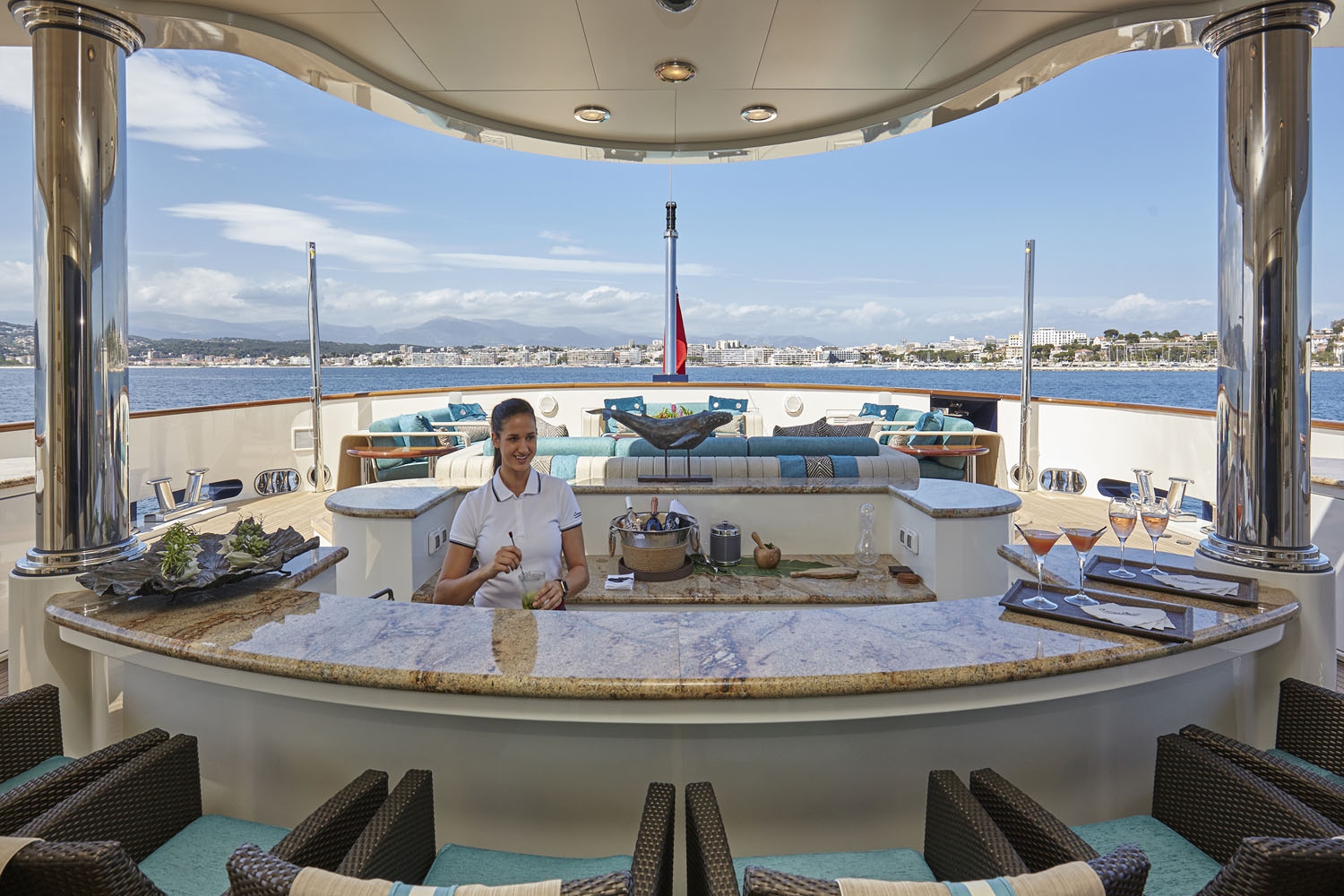 Yacht COCOA BEAN, Trinity Yachts | CHARTERWORLD Luxury Superyacht Charters